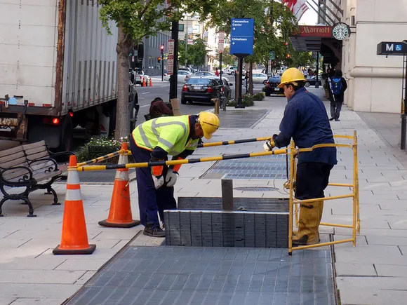 11 things criminals do when they pretend to be utility workers ...