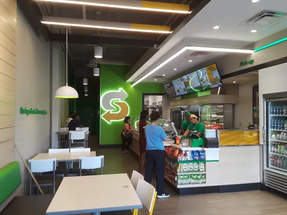 Subway to remodel 10,500 stores by 2020 | Restaurant Dive