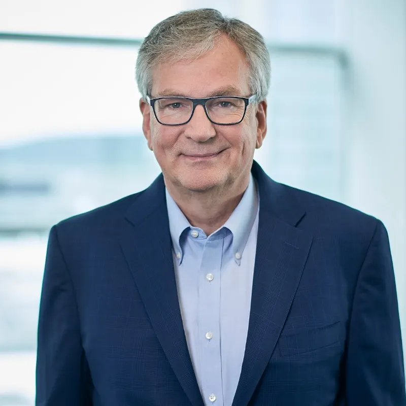 Daimler Truck Assigns Temporary CFO in Wake of Jochen Goetz’s Death ...