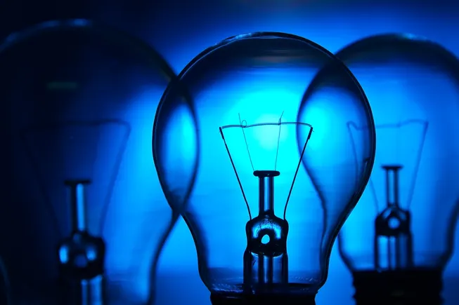 California defies Trump Administration on lightbulb efficiency ...