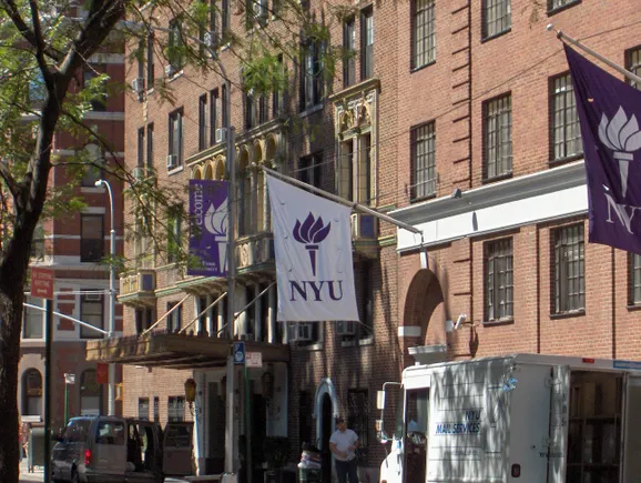 NYU unveils plans for $1B expansion building with all-glass facade ...