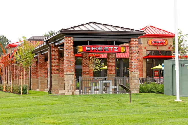 Sheetz adds AI-powered fuel supply and dispatch | Trucking Dive