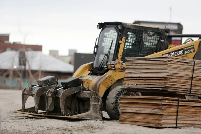 Experts: Construction material shortages to continue in 2021 ...