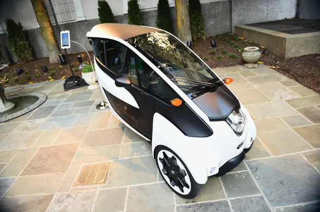 ‘Minimobility’ could fill the gap between micromobility and electric cars, analysts say | Smart ...