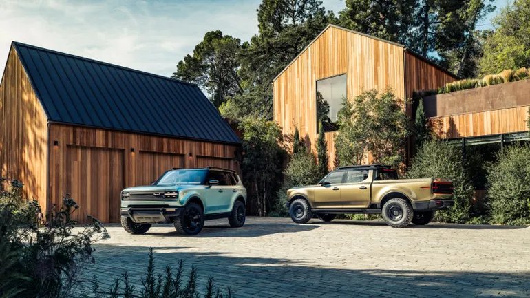Automakers and dealers rely on each other. Can they get along better ...