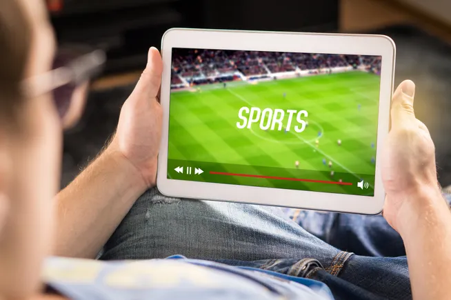 Nielsen: Sports continues to prop up ad-supported TV | Marketing Dive