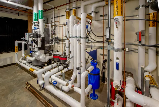 DOE finalizes efficiency standards for pool pumps and commercial water ...