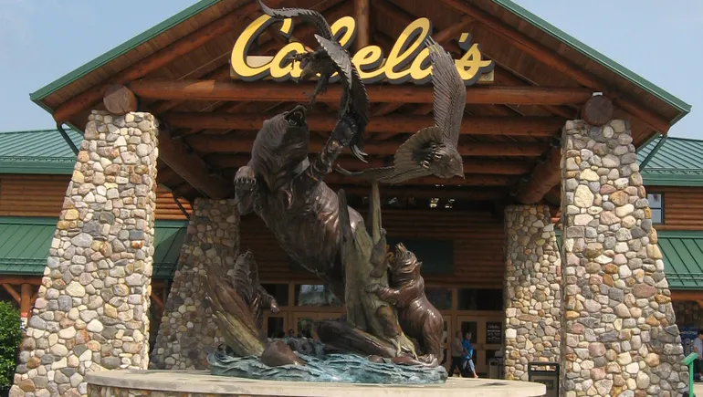 Cabela's rethinking expansion | Retail Dive