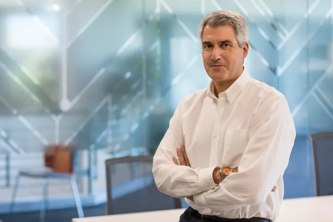 Discover ‘acting with urgency’ on Hochschild replacement | Payments Dive