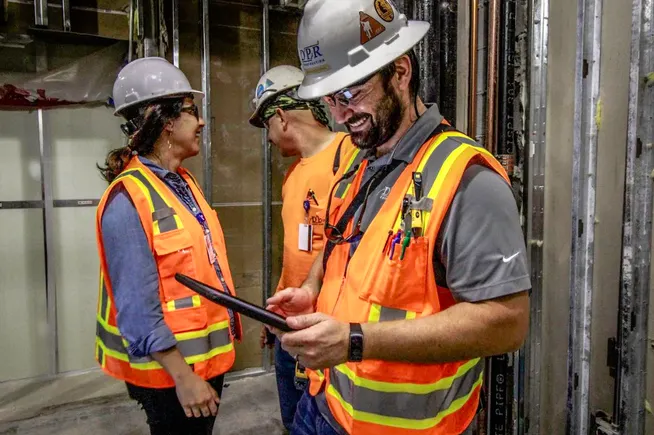 DPR signs with HammerTech for all of its US projects | Construction Dive