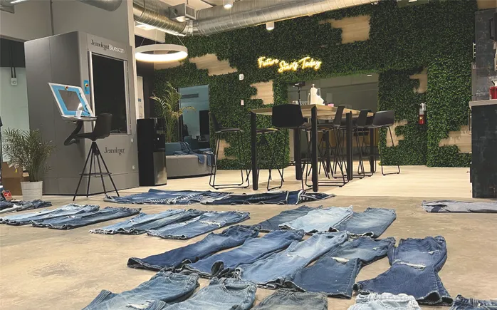Sustainable garment tech hub to open in Miami | ESG Dive