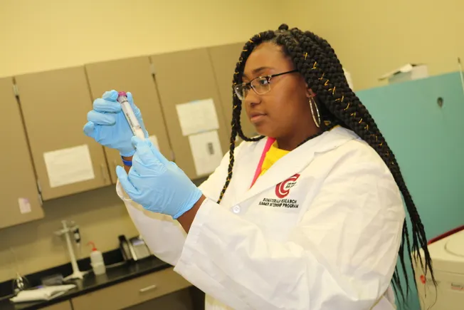 How to weave real-world phenomena into science lessons | K-12 Dive