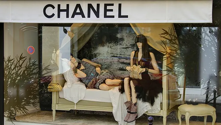 Chanel shutters US HQ | Retail Dive