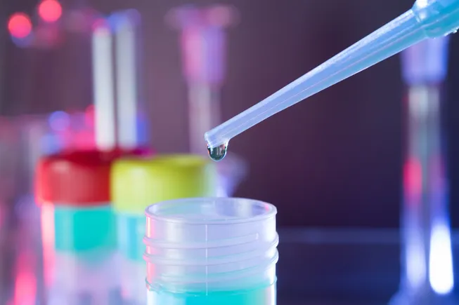 Seizing CAR-T lead, Kite readies commercial-scale manufacturing ...