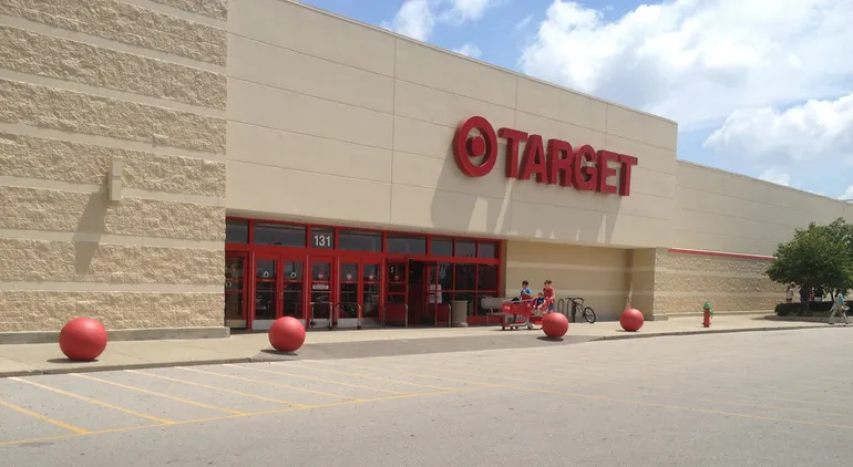 Target: Smart RFID tags in all stores in 2016 | Retail Dive