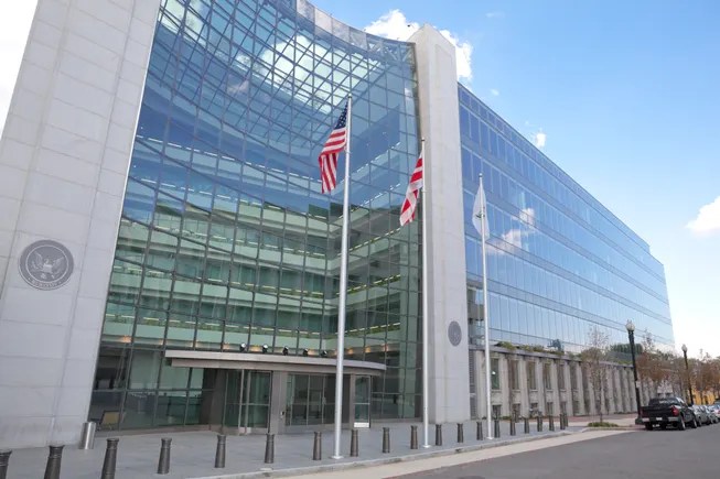 SEC charges husband for insider trading on wife’s deal-making for BP ...
