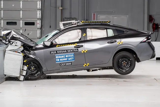 IIHS eyes crash avoidance improvements with its 2026 safety awards ...