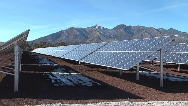 APS launches incentive to tap 80% of residential customers' battery ...