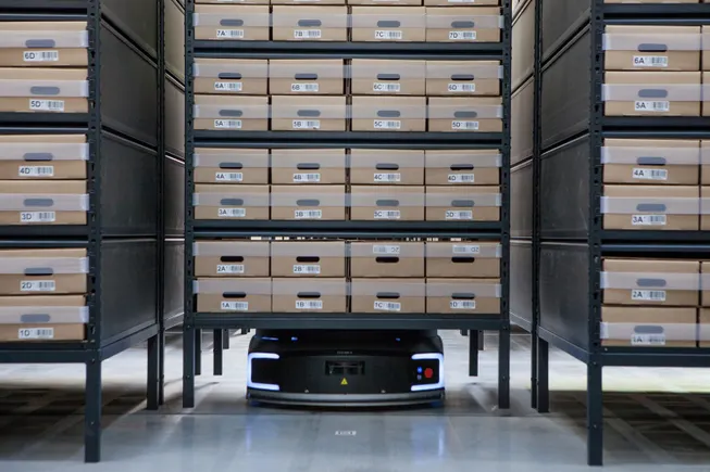 Reverse logistics for apparel: Automation does it better | Retail Dive