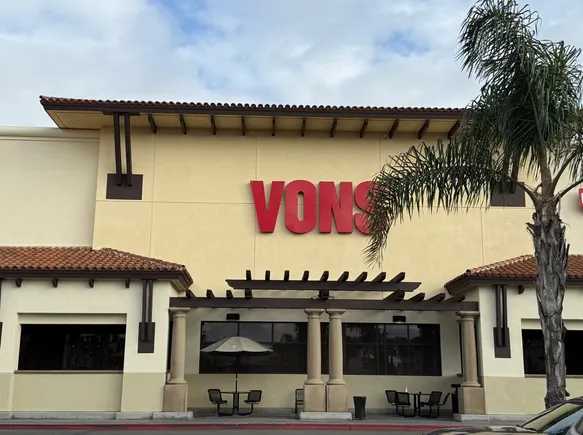 Albertsons’ CEO says its stock price is too low. Can she convince ...