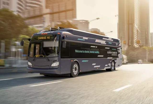 Transit bus maker New Flyer sees record orders, but delivery challenges remain | Smart Cities Dive