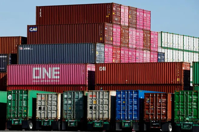 From tariffs to Iran war, geopolitics are upending packaging supply ...