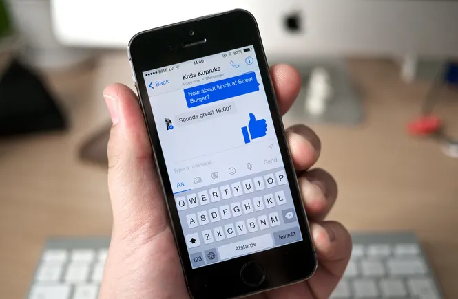 Report: Facebook Messenger set to support in-store payments | Retail Dive