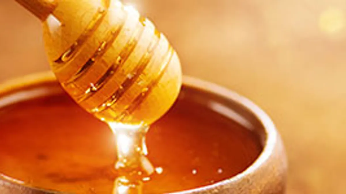 5 reasons to use honey in your next product | Food Dive