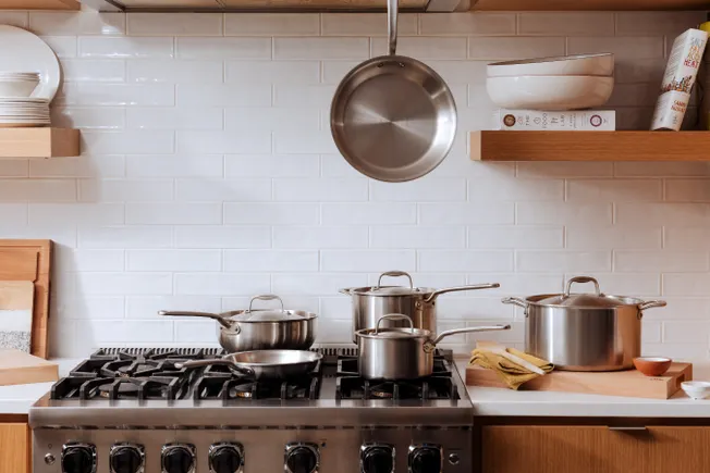 Made In Cookware launches Canadian website | Retail Dive