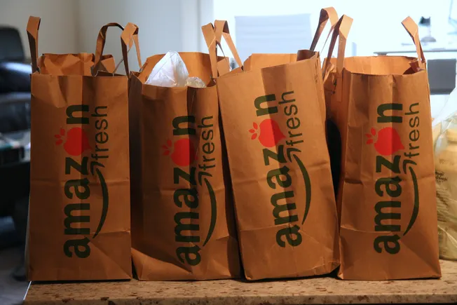 AmazonFresh Pickup grocery stores officially open in Seattle | Retail Dive