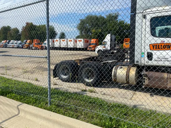 R+L Carriers reopens old Yellow Corp. terminals | Trucking Dive