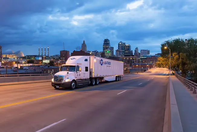 USA Truck CEO, former execs privatize carrier | Trucking Dive