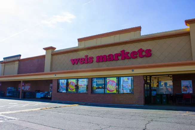 Weis 2 Go expands to 61 additional stores | Grocery Dive
