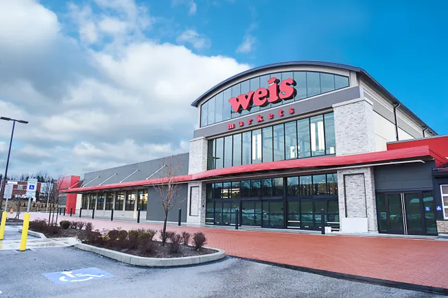Weis Markets launches plant-powered food program | Grocery Dive