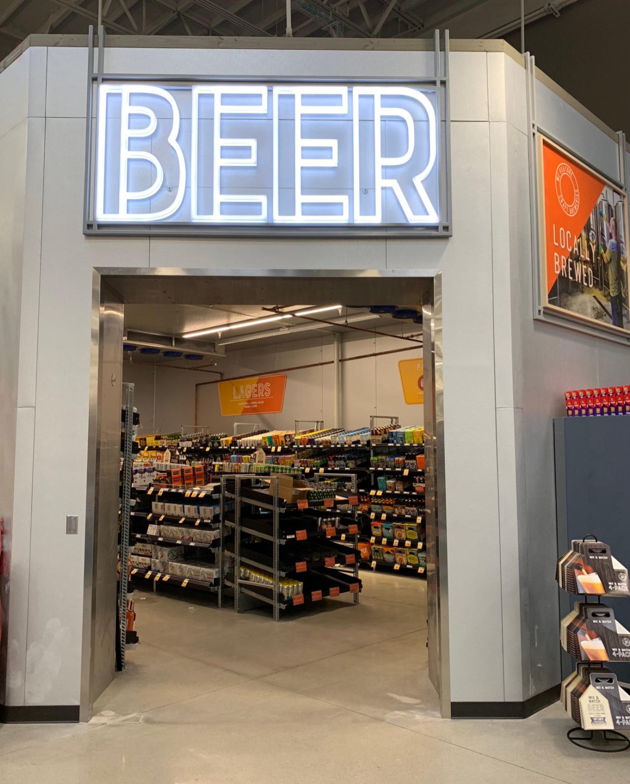 Inside the store: Save Mart's flagship in central California | Grocery Dive