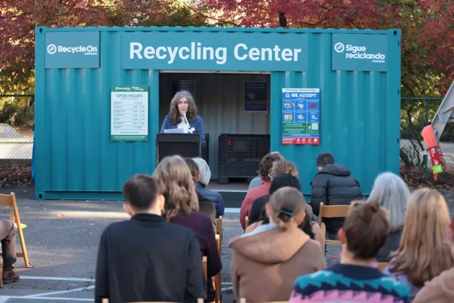 Oregon rolls out drop-off recycling sites as part of EPR program ...
