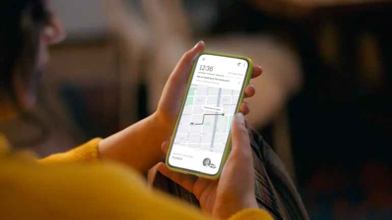 Uber Eats boosts delivery tracker transparency with colorful animations ...