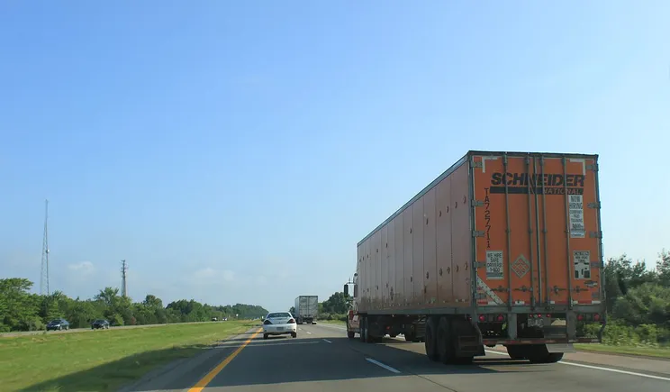 Dedicated lanes: A win for fleets, drivers and shippers | Trucking Dive