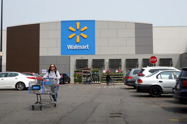 Walmart announces ambitious 5-year growth plan | Construction Dive