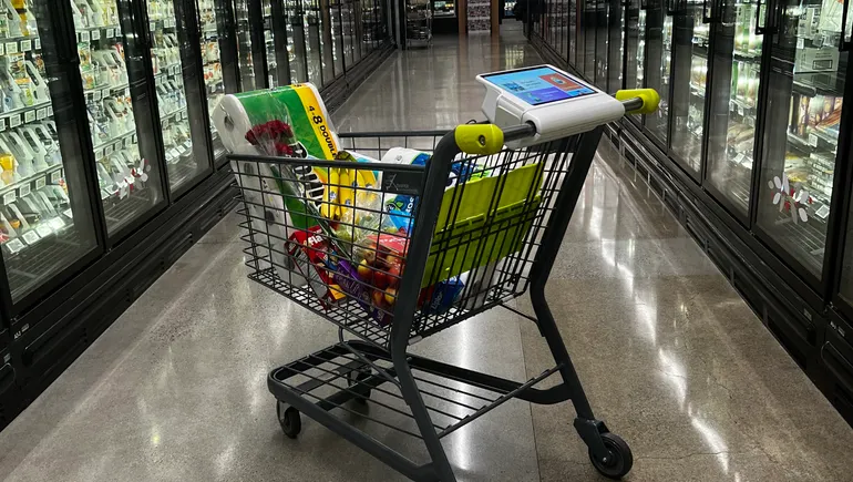 Smart cart maker Veeve shifts gears from checkout to retail media ...