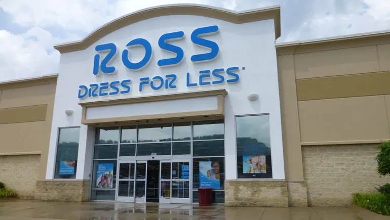 Ross shrugs off pandemic with 39 new stores in 17 states | Retail Dive
