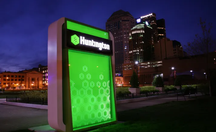 Huntington CEO details reorganization plan | Banking Dive