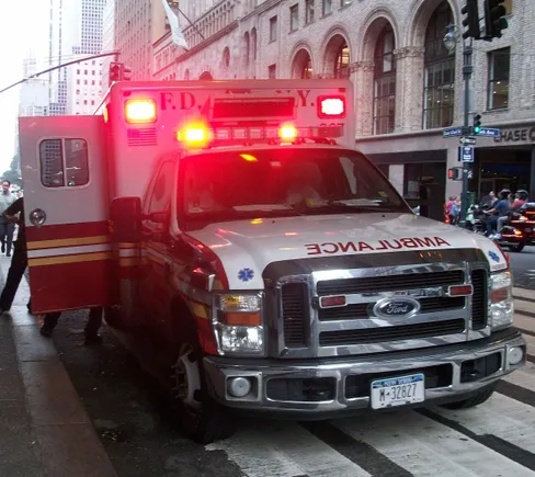 CMS unveils participants in new ambulance payment model | Healthcare Dive