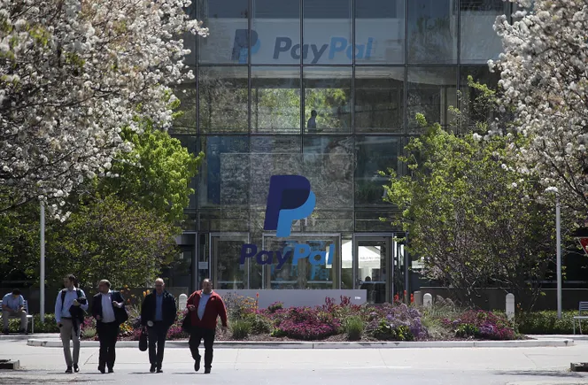 PayPal acting CFO’s pay package hints at staying power | CFO Dive