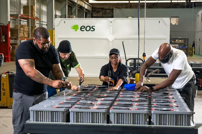 Eos Energy lands $304M DOE loan for battery plant expansion | Utility Dive