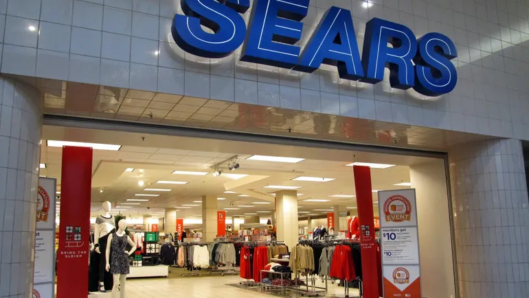 Sears grabbed just 0.7% of retail click share over the past year ...