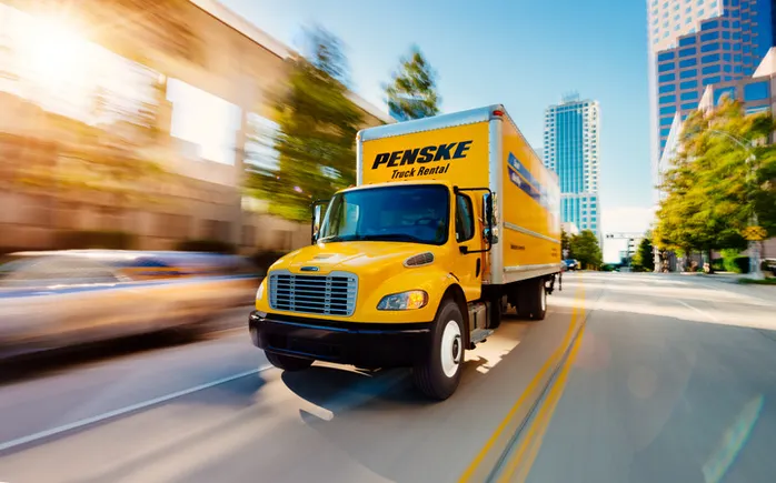 Mixed-vehicle fleets are uncommon in TL. E-commerce could change that ...