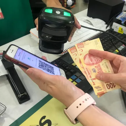 7-Eleven adds cash-to-digital payments in Latin America | Marketing Dive