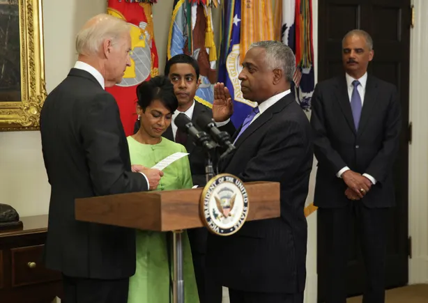 Lessons from a legal career in the military, the NFL and government ...