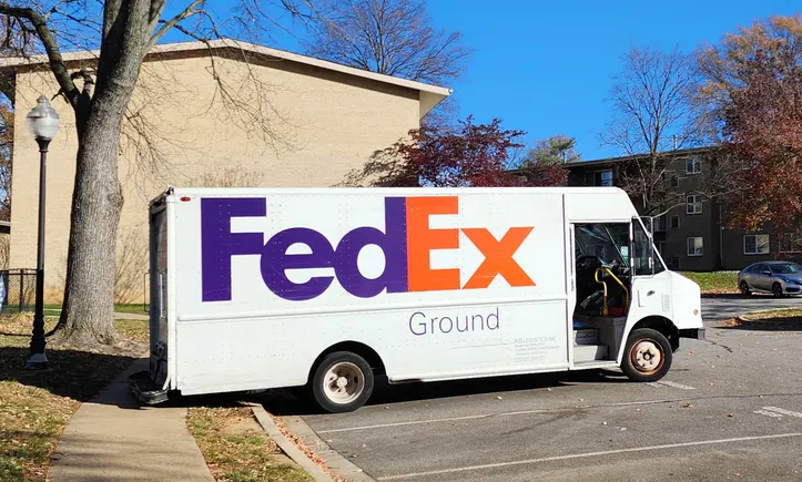 FedEx unveils 5.9% rate increase, surcharge hikes for 2025 | Supply ...